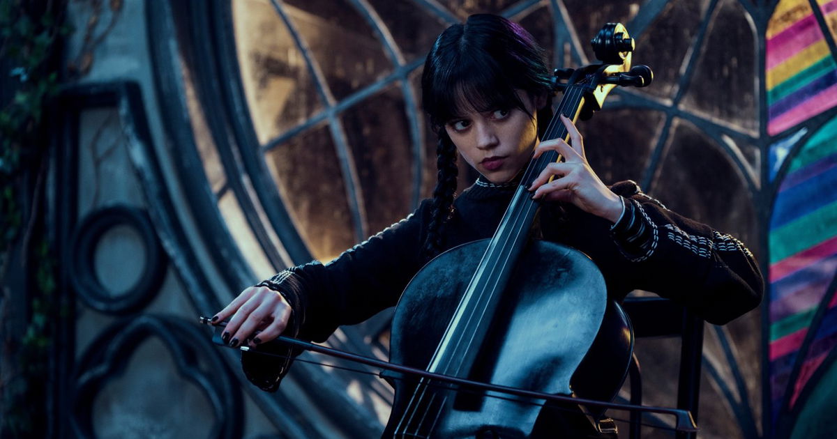 Tim Burton maakt indruk met eerste trailer van Netflix-serie 'Wednesday ...