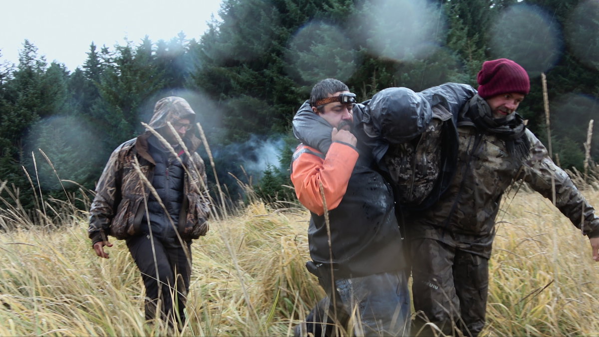 Netflix onthult nieuwe beelden van ultieme reality survival-serie ...