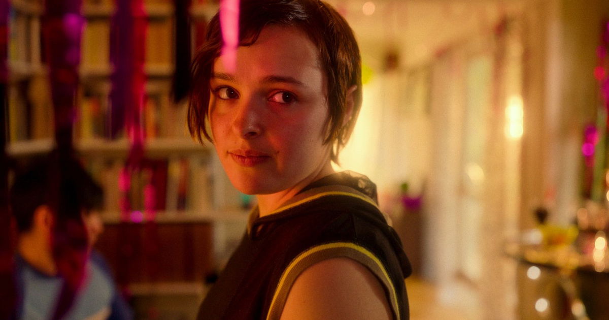 Nieuwe Zweedse romkom komt naar Netflix, eerste beelden nu te zien ...