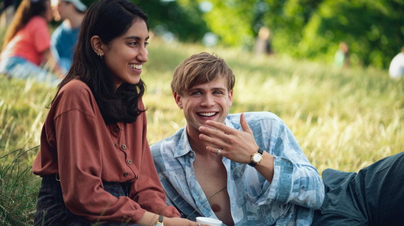 Netflix onthult romantische trailer van nieuwe boekverfilming 'One Day' - FilmVandaag.nl