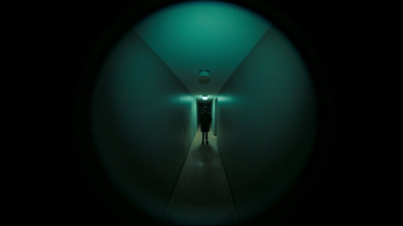 Bizarre nieuwe docu neemt Netflix volledig over: 'Echt gestoord ...