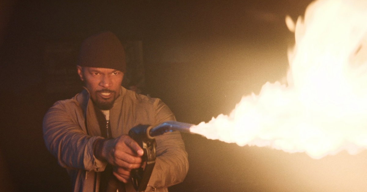 New action comedy about two ex-spies now available on Netflix - Paudal ...