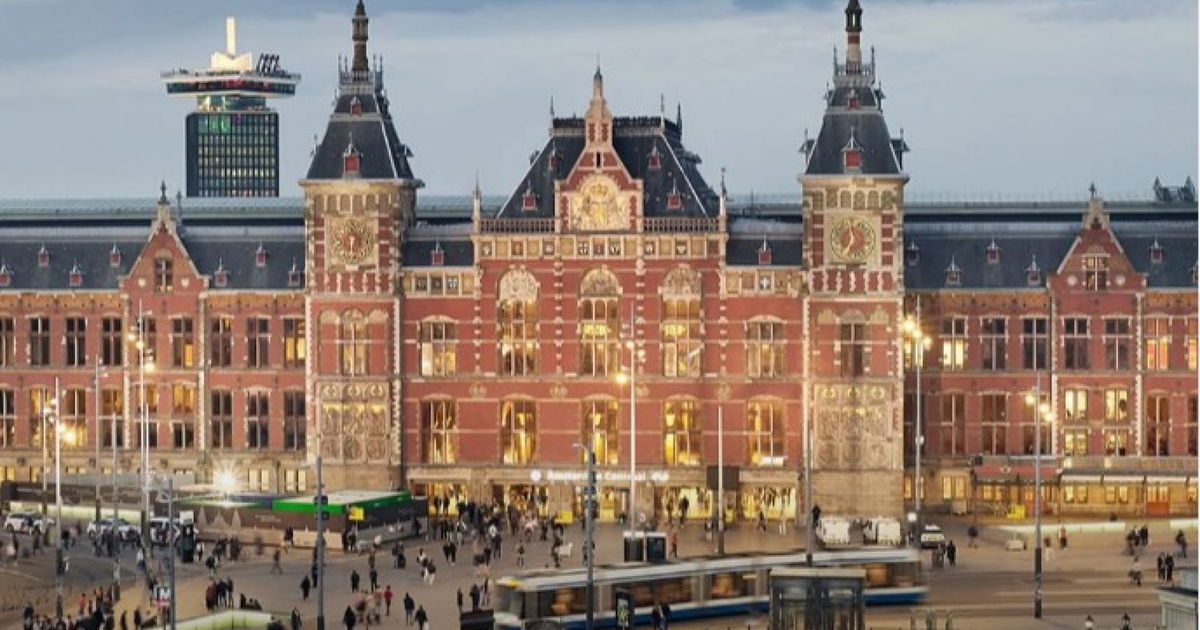 Nieuwe docuserie aangekondigd over treinstation Amsterdam Centraal - FilmVandaag.nl