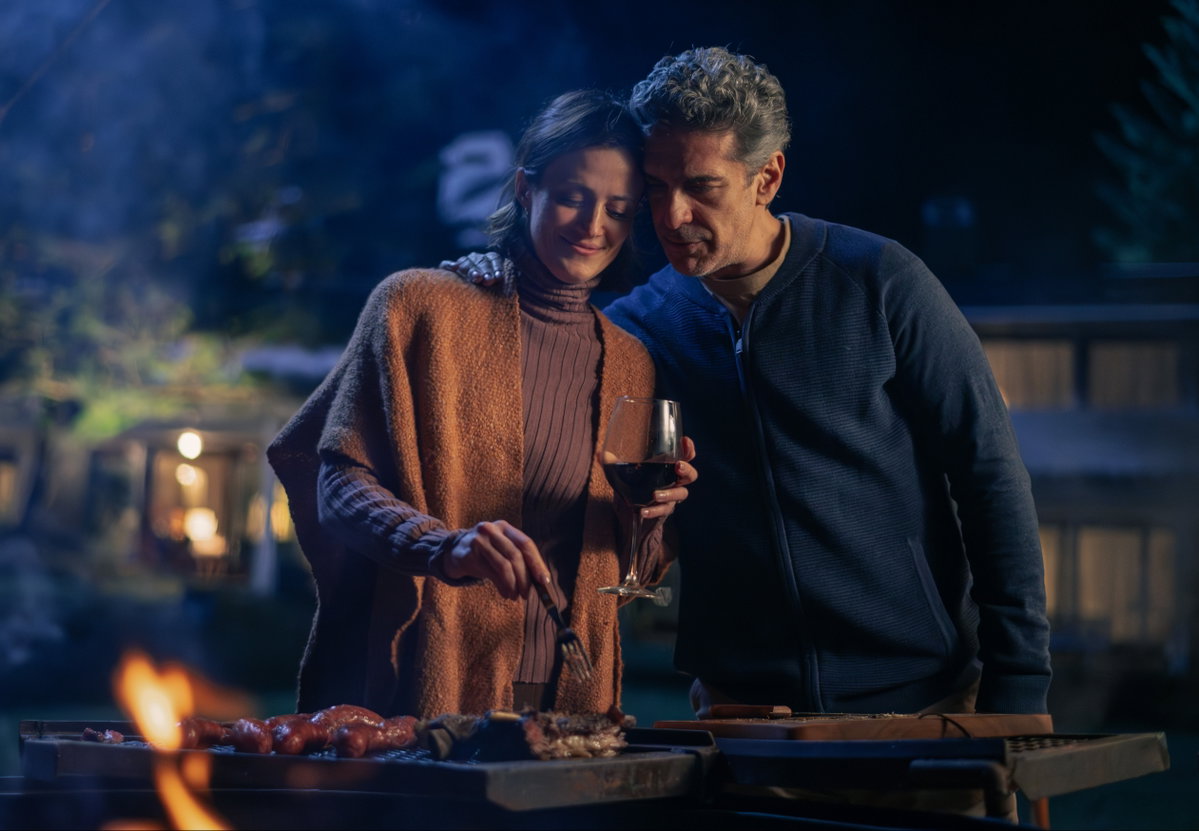 'Las maldiciones' op Netflix: alles over de nieuwe politieke ...